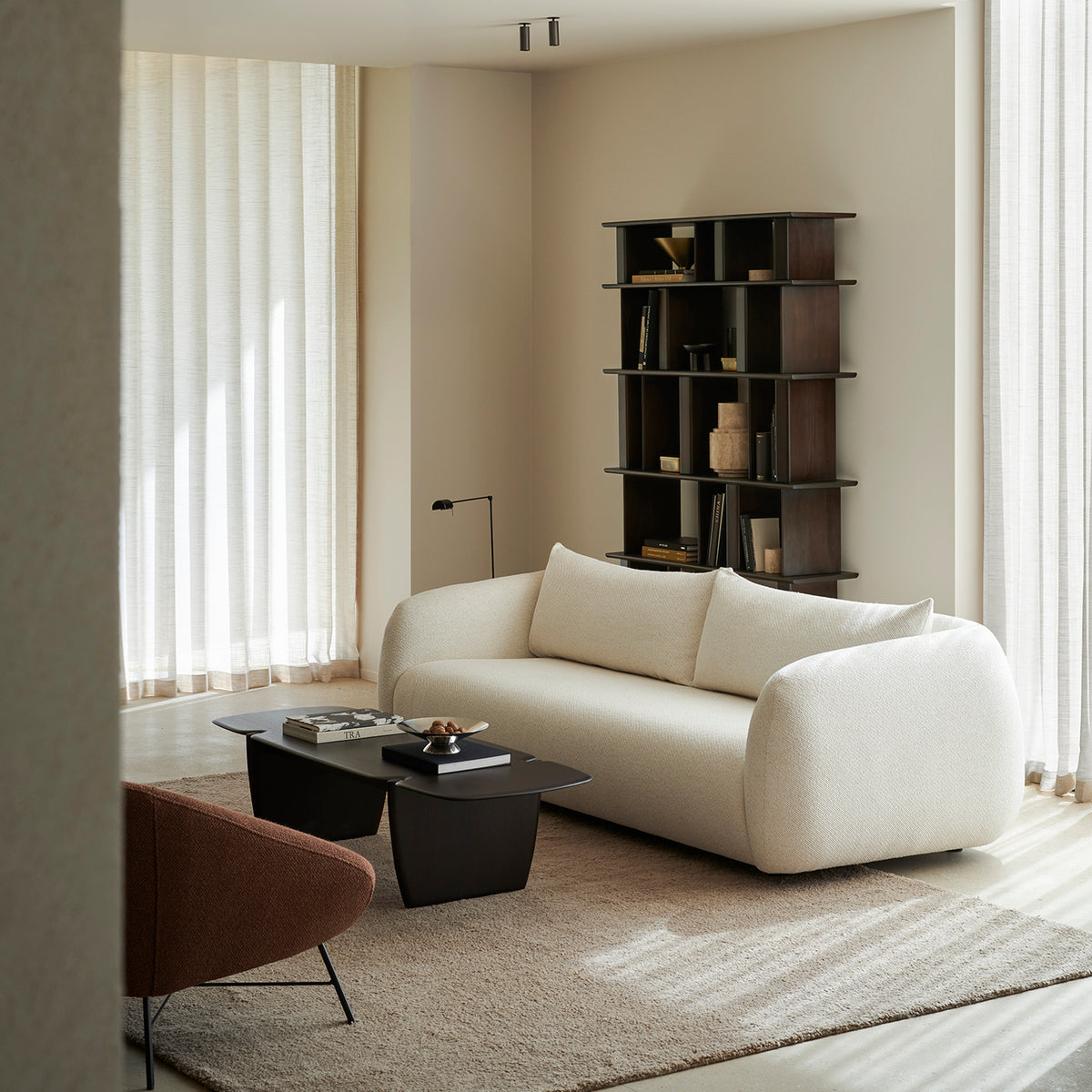 Contour Sofa – Ethnicraft – Viesso