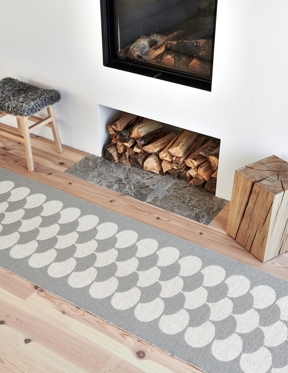 POPPY Linen & Vanilla Rug – Pappelina – Viesso
