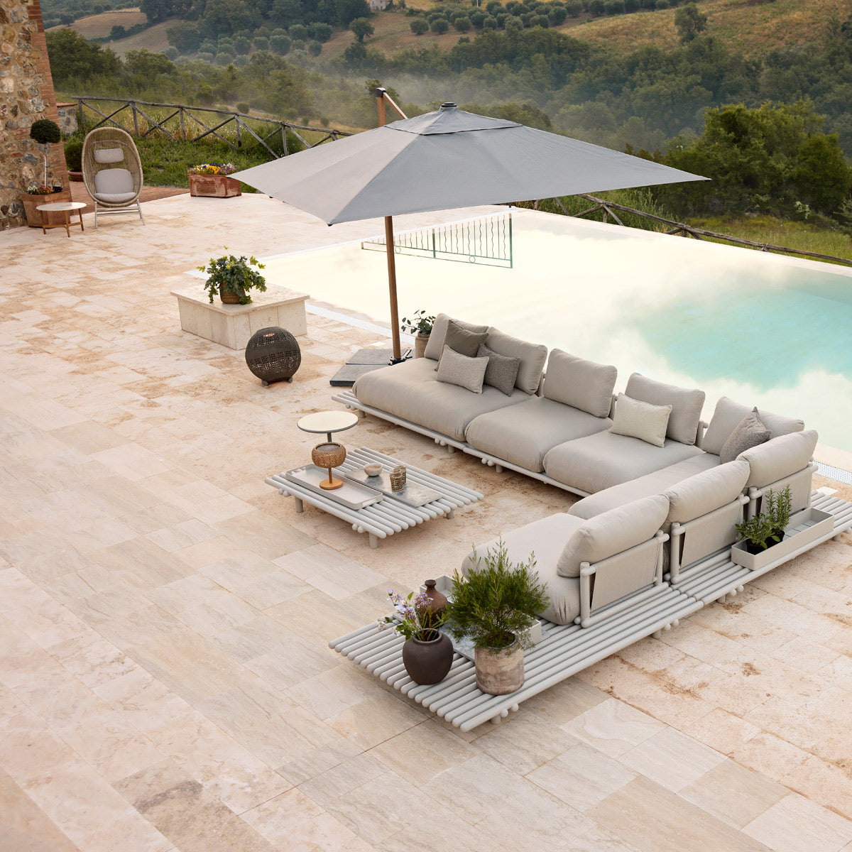 Sticks Platform Coffee Table – Cane-Line – Viesso