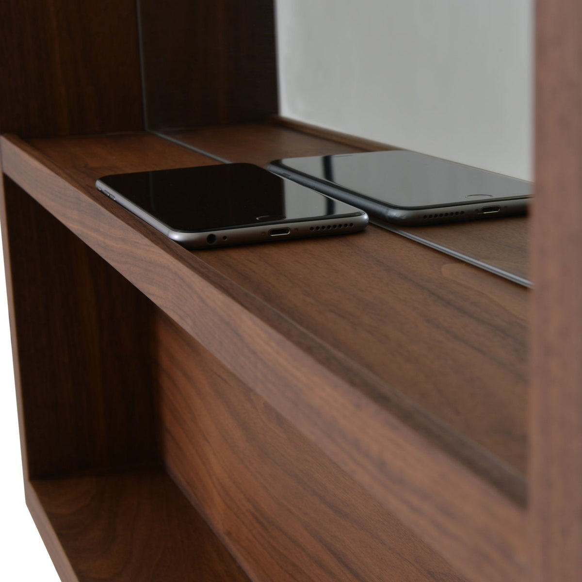 Malta Mirror – sohoConcept – Viesso