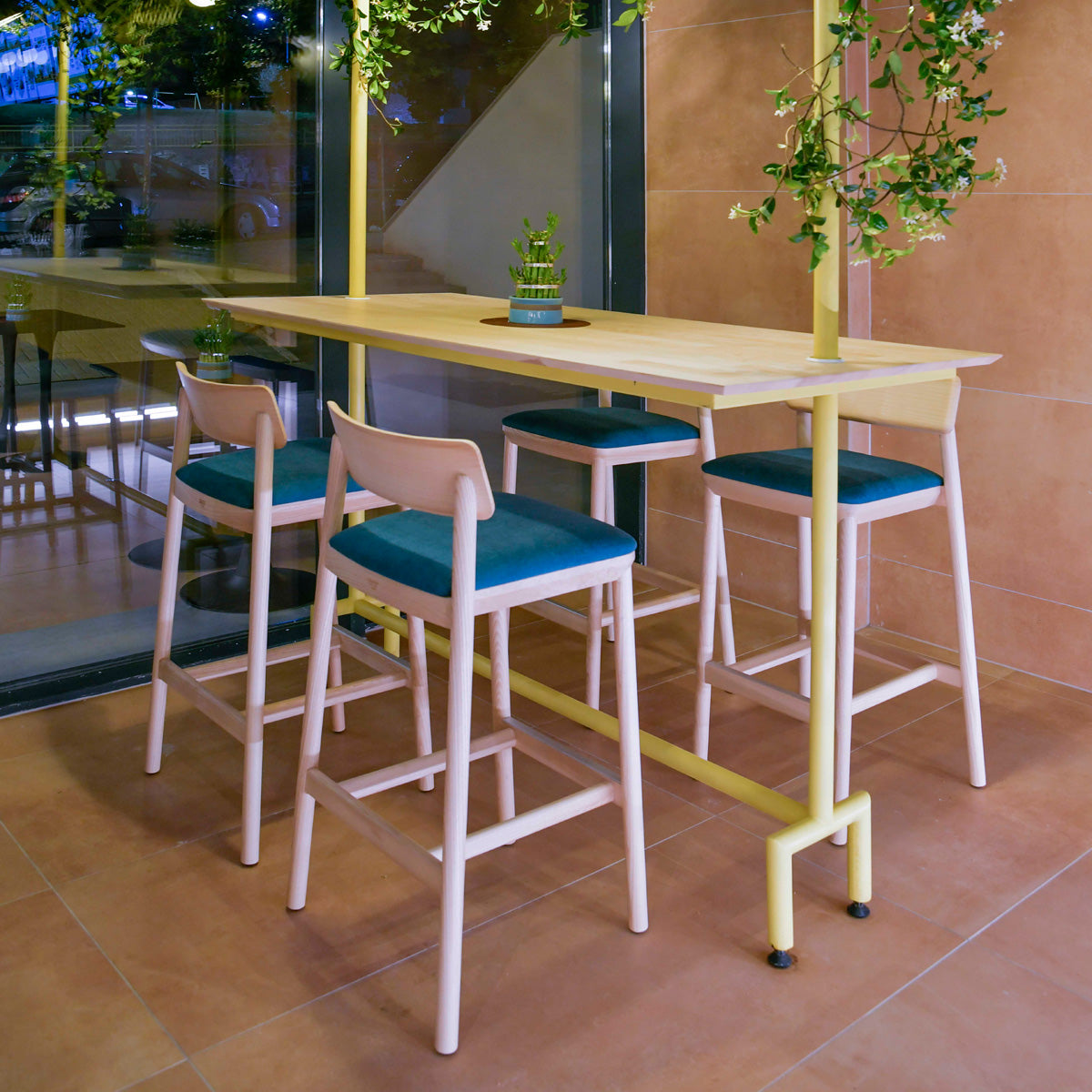 Mika Stool – B&T – Viesso