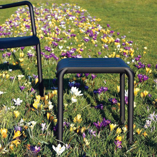 Outo Foot/Side Table – Toou – Viesso